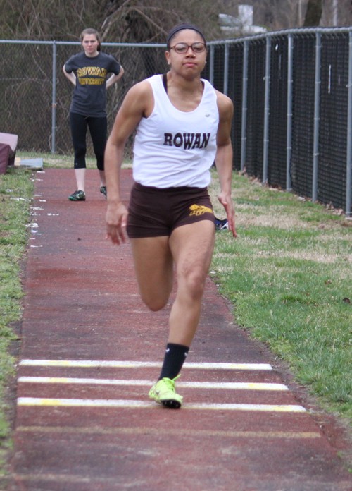 Anyssa Sanchez - 2016 - Women's Outdoor Track & Field - Rowan ...
