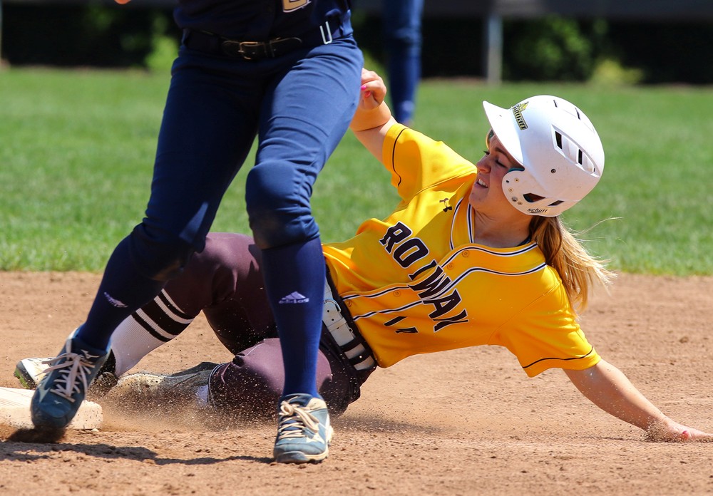 Gianna Genello - 2017 - Softball - Rowan University Athletics