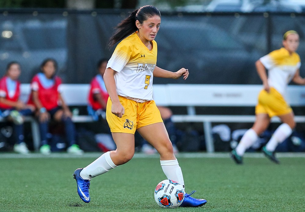 Lauren Coletti - 2017 - Women's Soccer - Rowan University Athletics