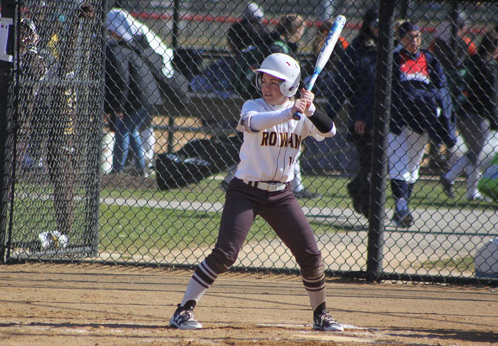 Gianna Genello - 2017 - Softball - Rowan University Athletics