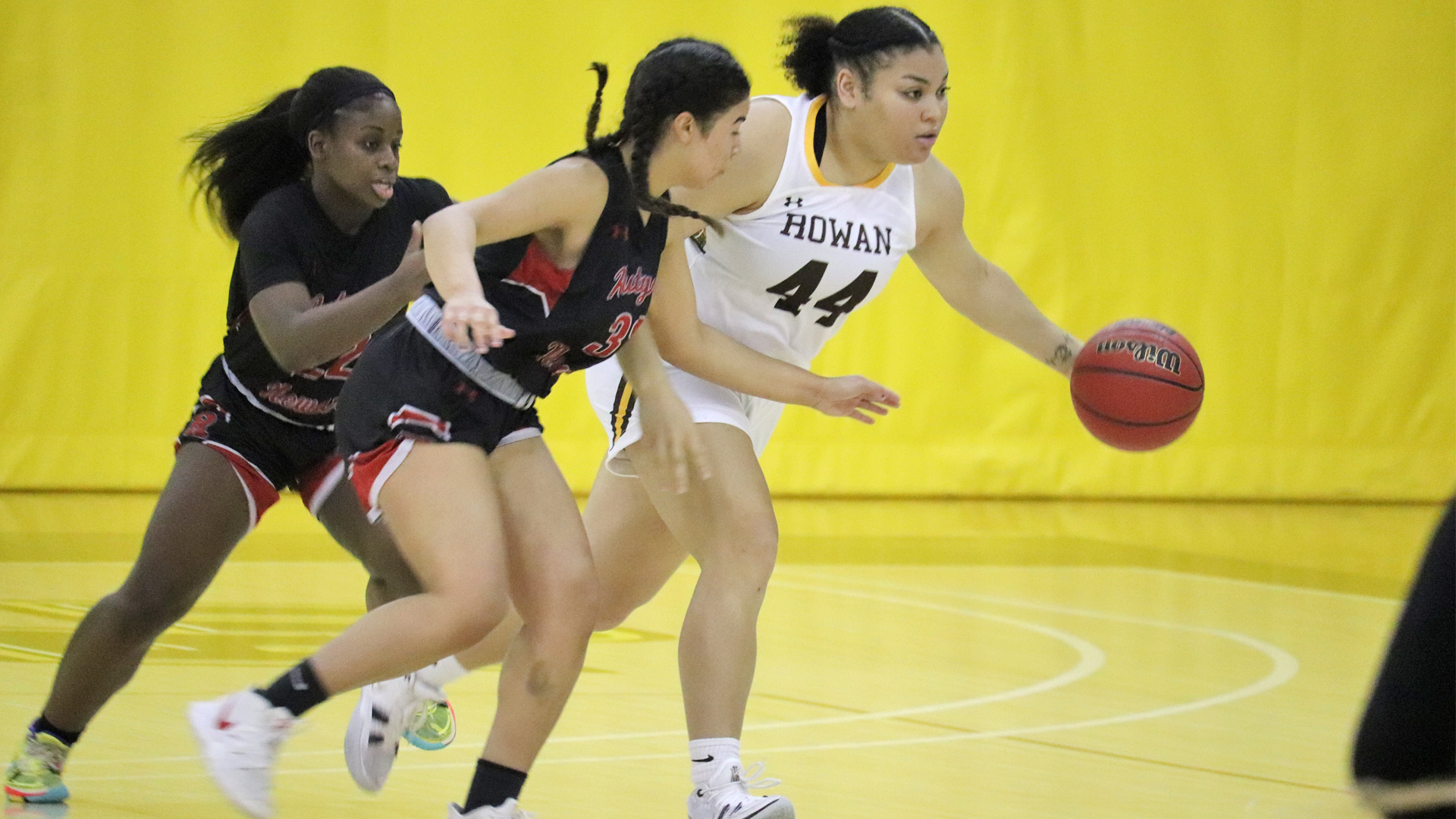 Women's Basketball Powers Past Rutgers-Newark, 94-61 - Rowan University ...
