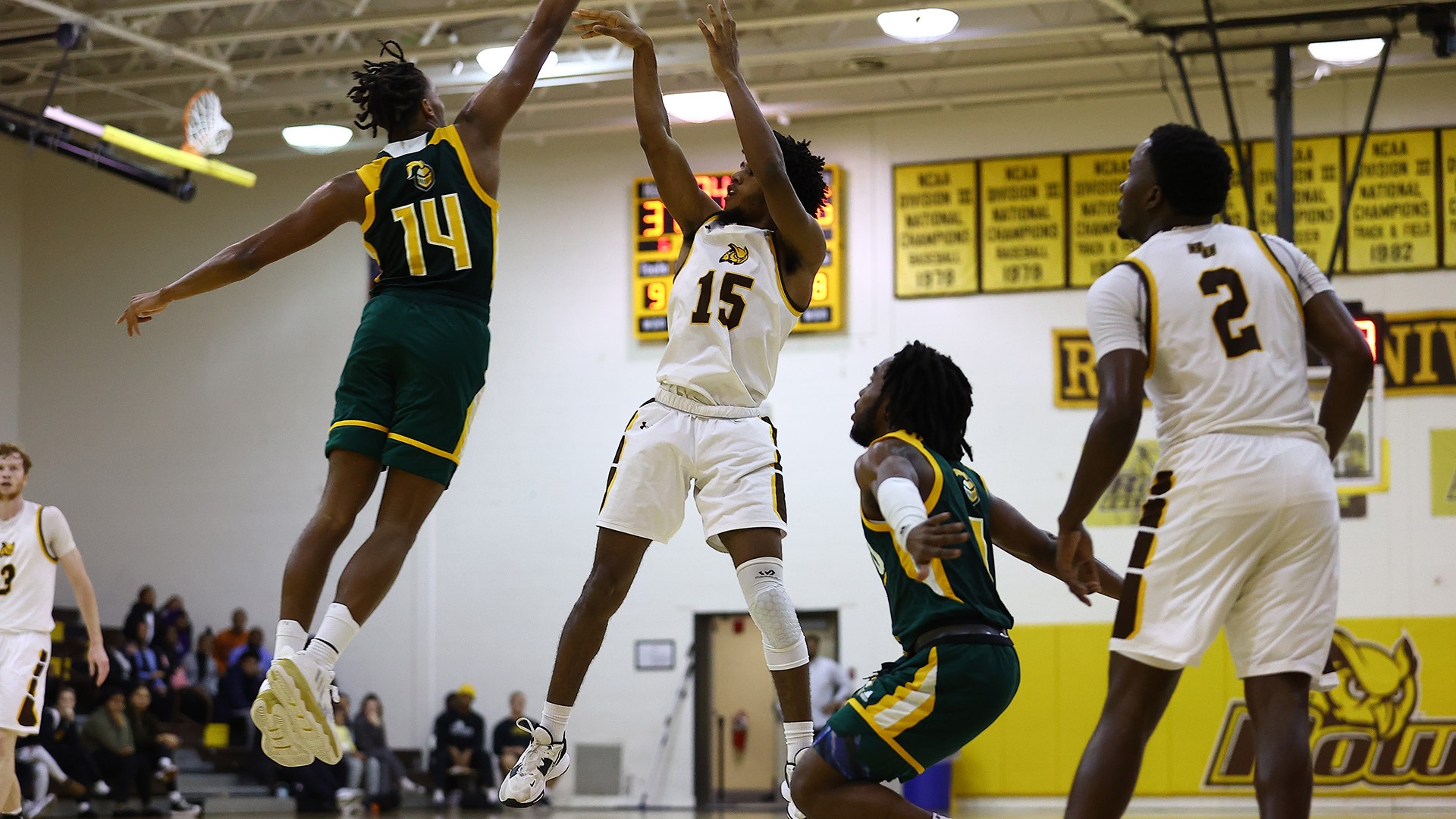 Men's Basketball Takes Over First Place in the NJAC, Handing Kean its ...