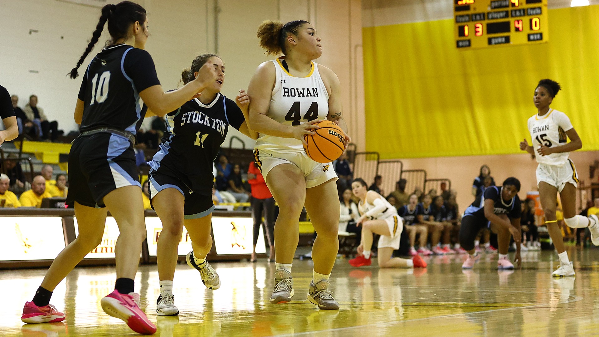 Strong Second Half Lifts Women's Basketball over TCNJ, 71-51, for First ...