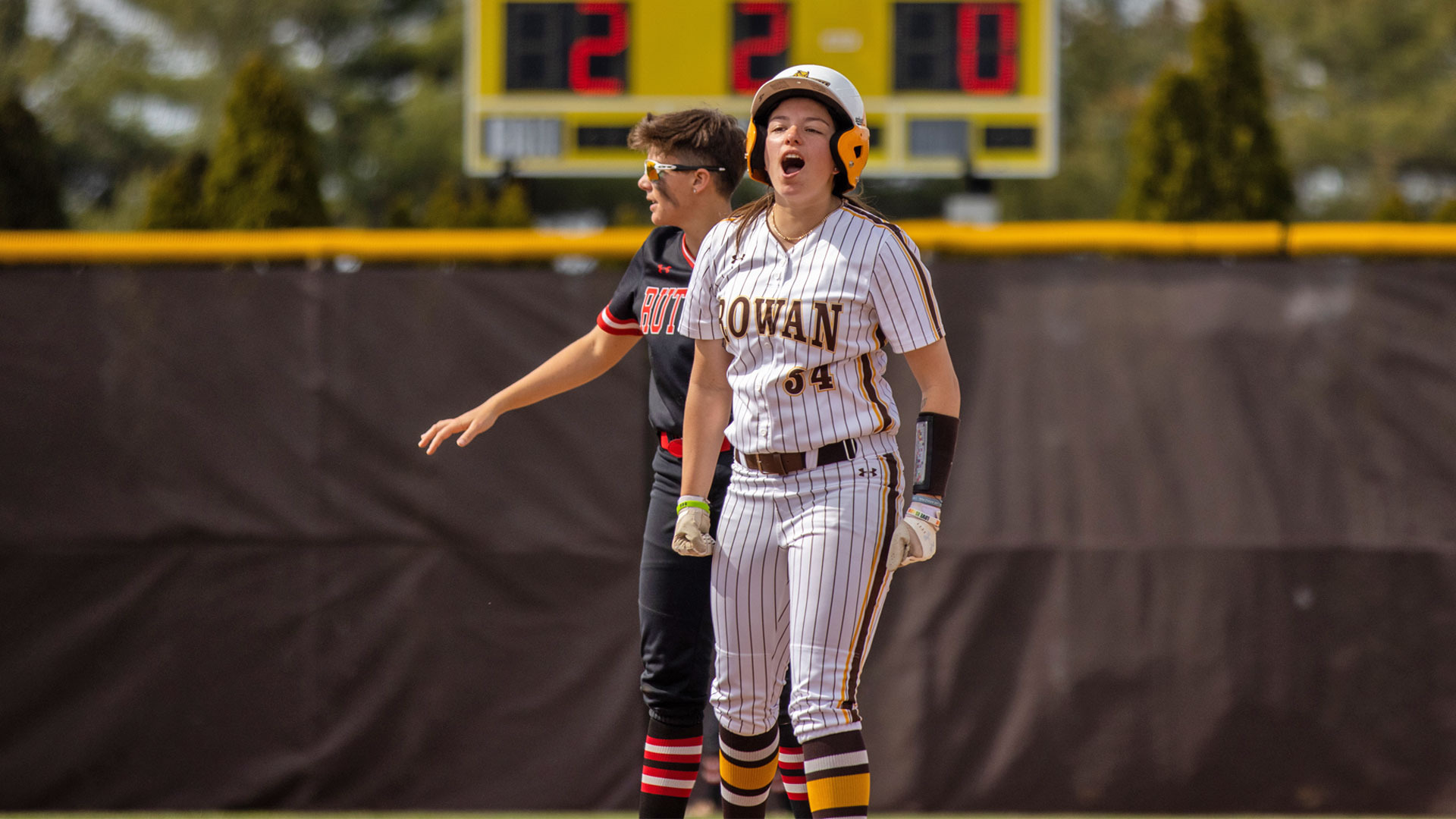 #15 Softball Wins Both Games at Montclair State in NJAC Doubleheader ...