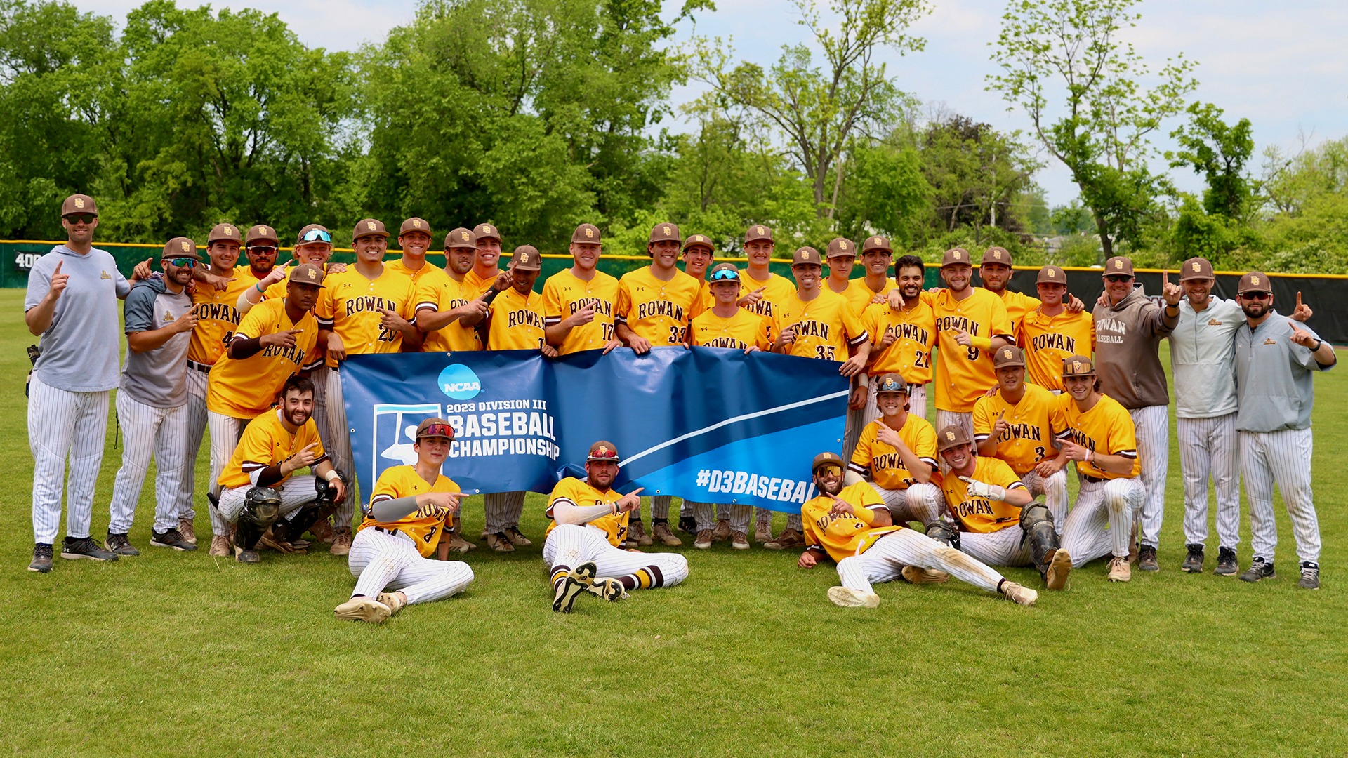 Regional Champs! #23 Baseball Moves on to Super Regional with 4-3 Win ...