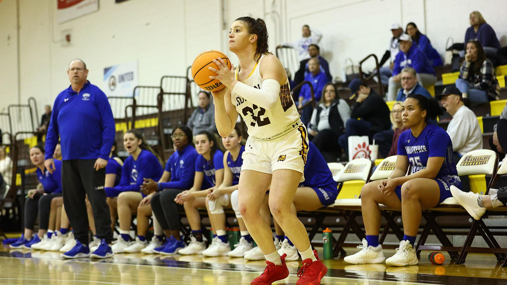 Savanna Holt - 2023-24 - Women's Basketball - Rowan University Athletics