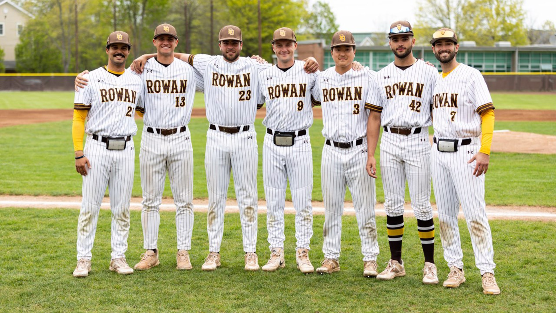 #19 Baseball Explodes for Sweep of NJCU on Senior Day, 19-3, 18-2 ...