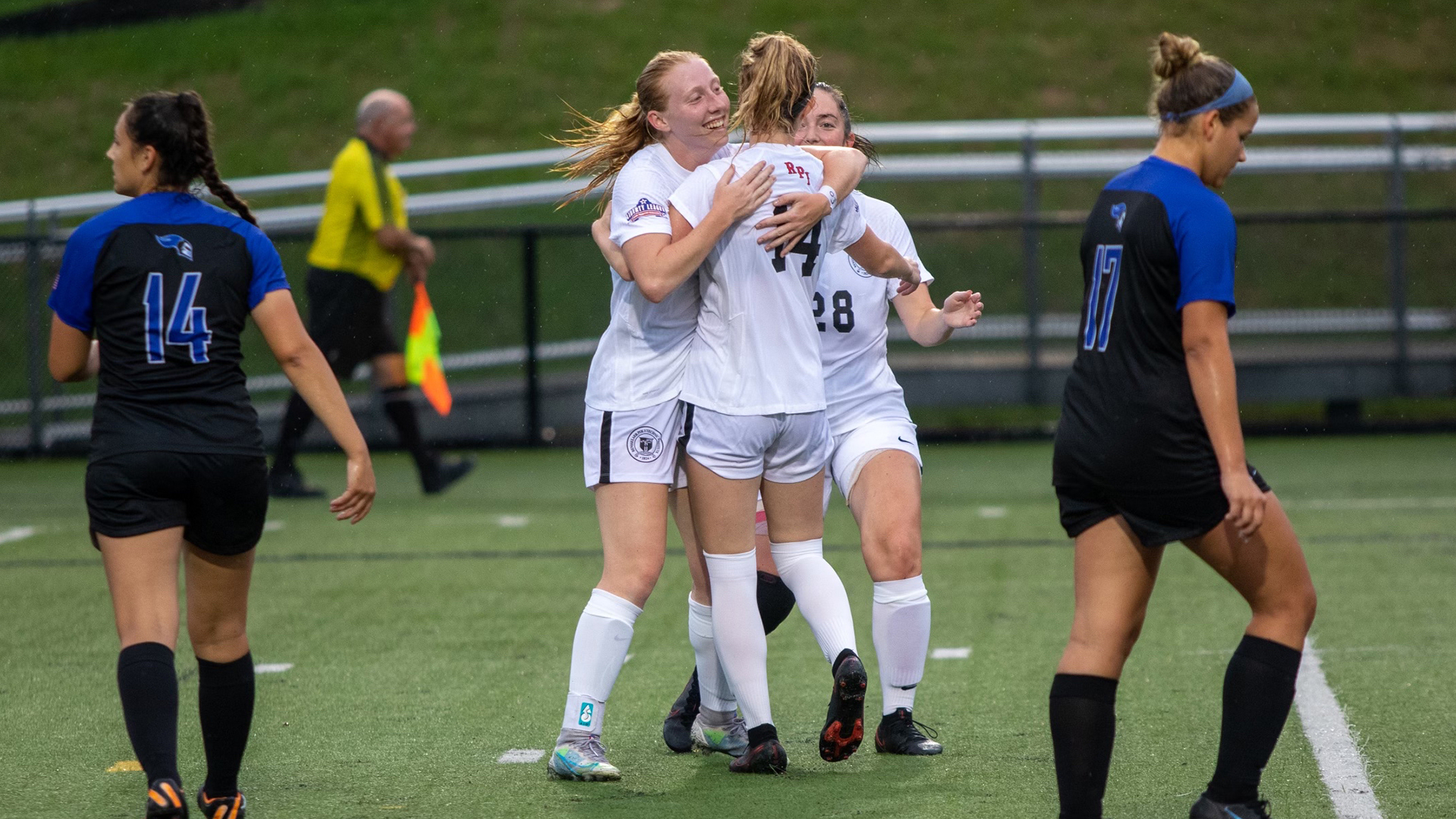 Women's Soccer Posts 5-2 Win Over Knights - Rensselaer Polytechnic ...