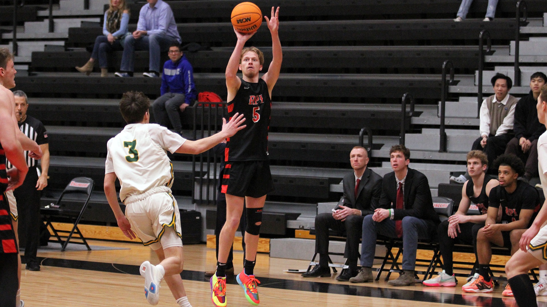 Five Score in Double Figures in Men's Hoop Win - Rensselaer Polytechnic ...