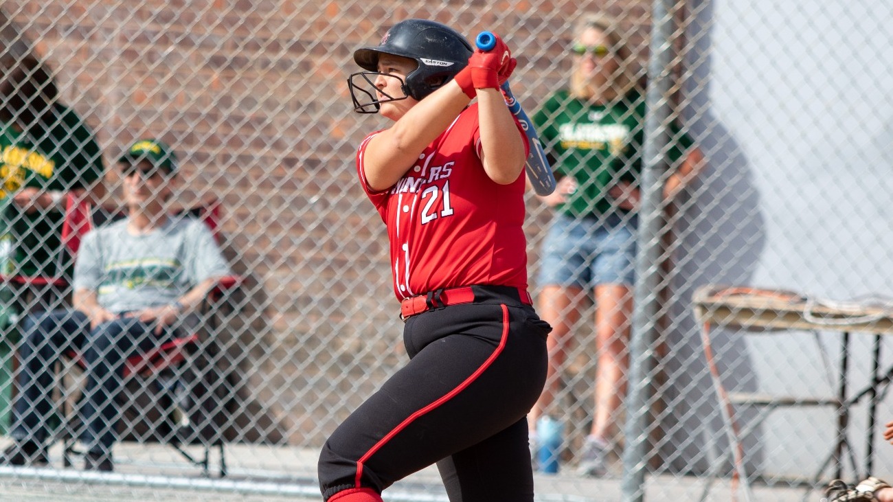No. 24 Softball Snags Sweep at RIT - Rensselaer Polytechnic Institute ...