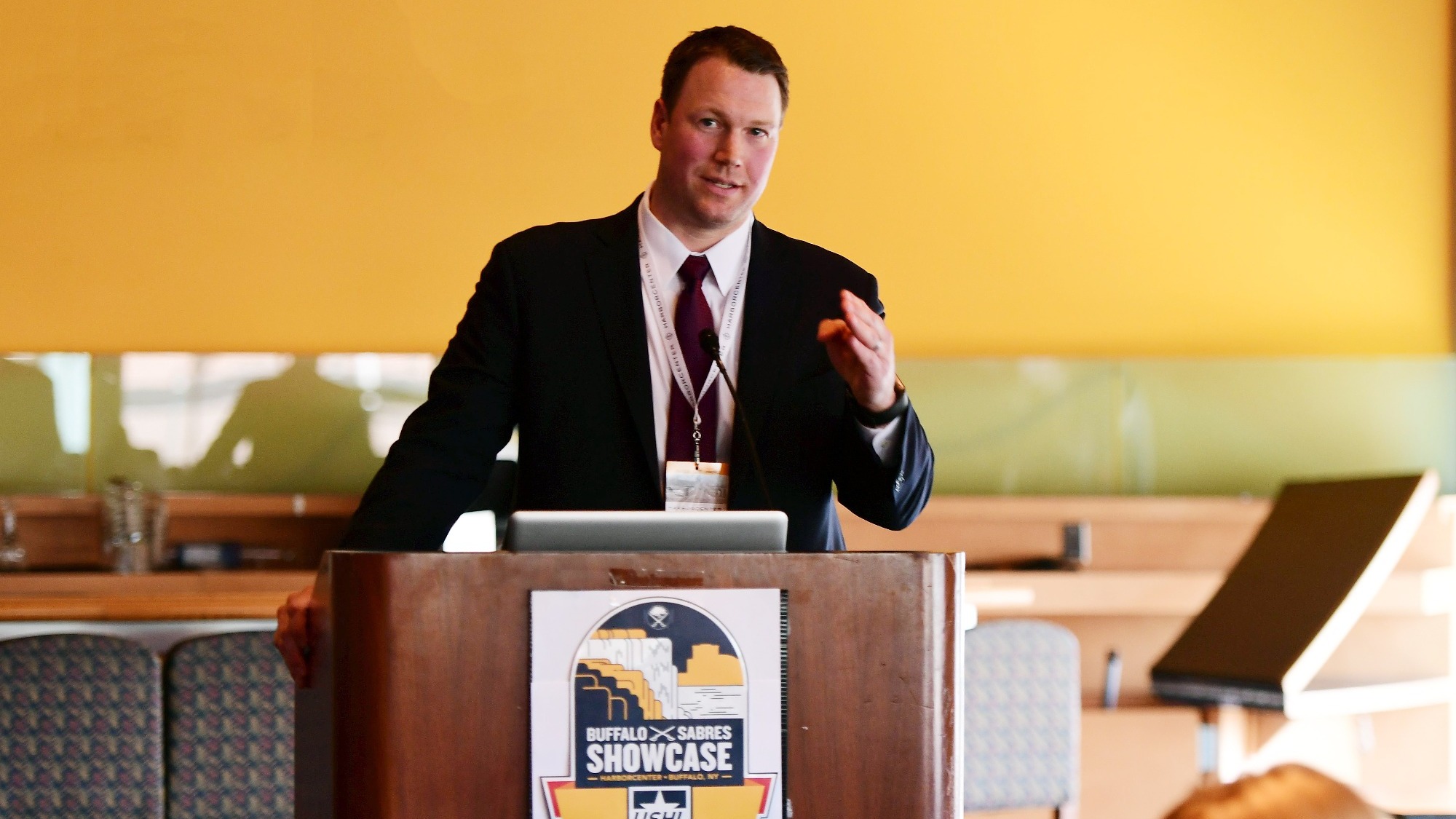 Christiansen Named ECAC Hockey Commissioner - Rensselaer Polytechnic ...