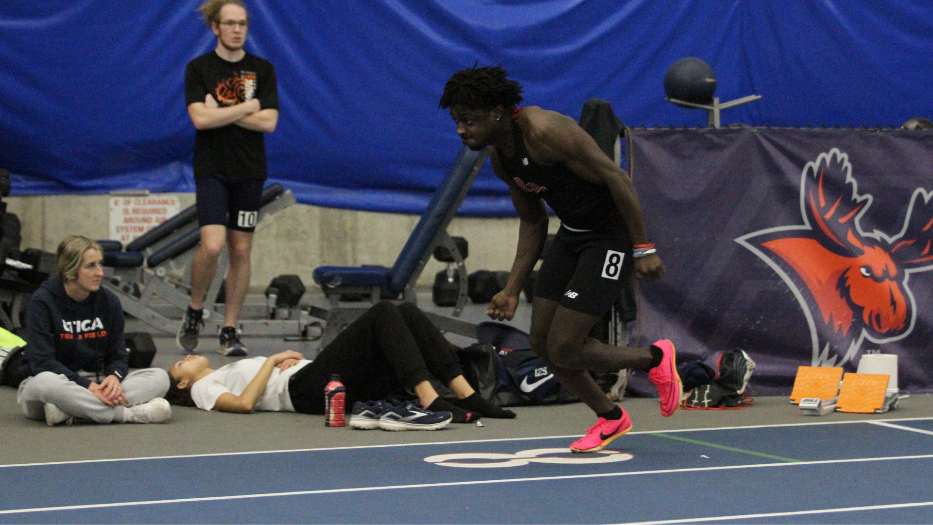 Men's Track & Field Sees Results at Utica Blue & Orange Invite ...