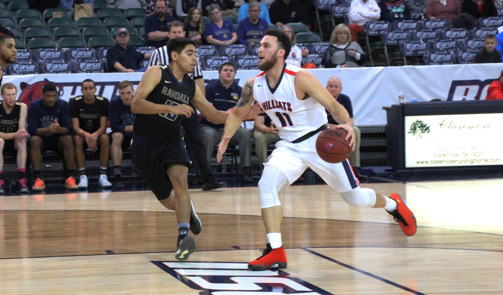 Travis Hester - Men's Basketball - Rogers State University Athletics