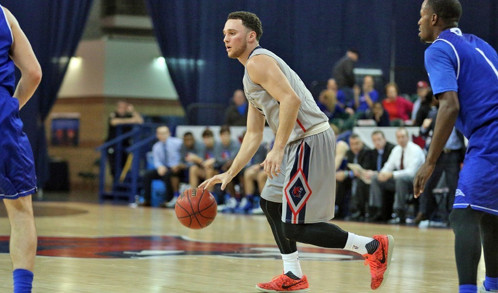 Travis Hester - Men's Basketball - Rogers State University Athletics