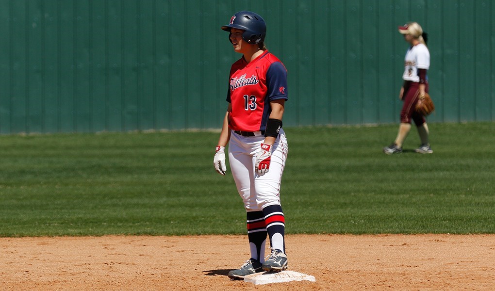 Danelle Day - Softball - Rogers State University Athletics