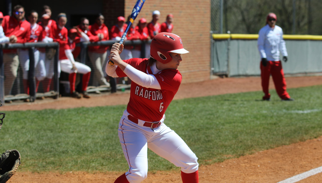 Summer Robinson - Softball - Radford University Athletics