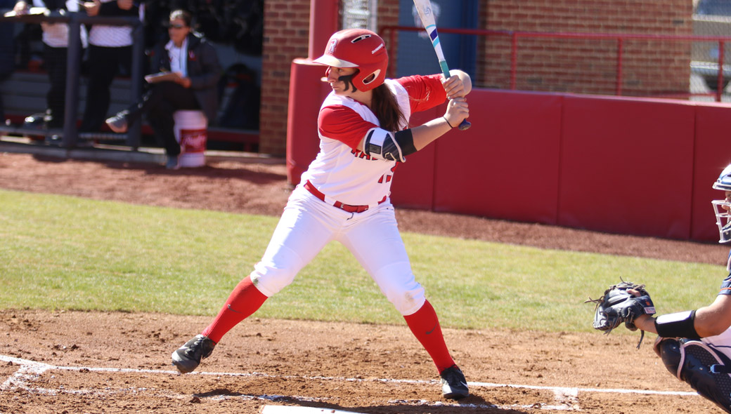 Sofia Tapia - Softball - Radford University Athletics