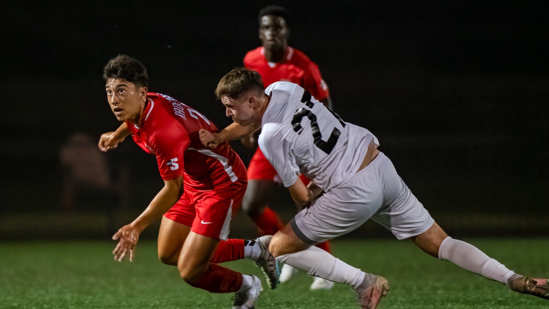 The Highlanders fall against High Point 2-1 to open conference play ...