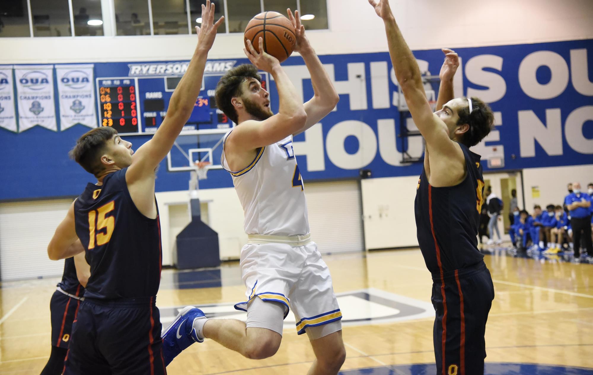 Tyler Sagl - 2021-22 - Basketball (M) - TMU Athletics & Recreation