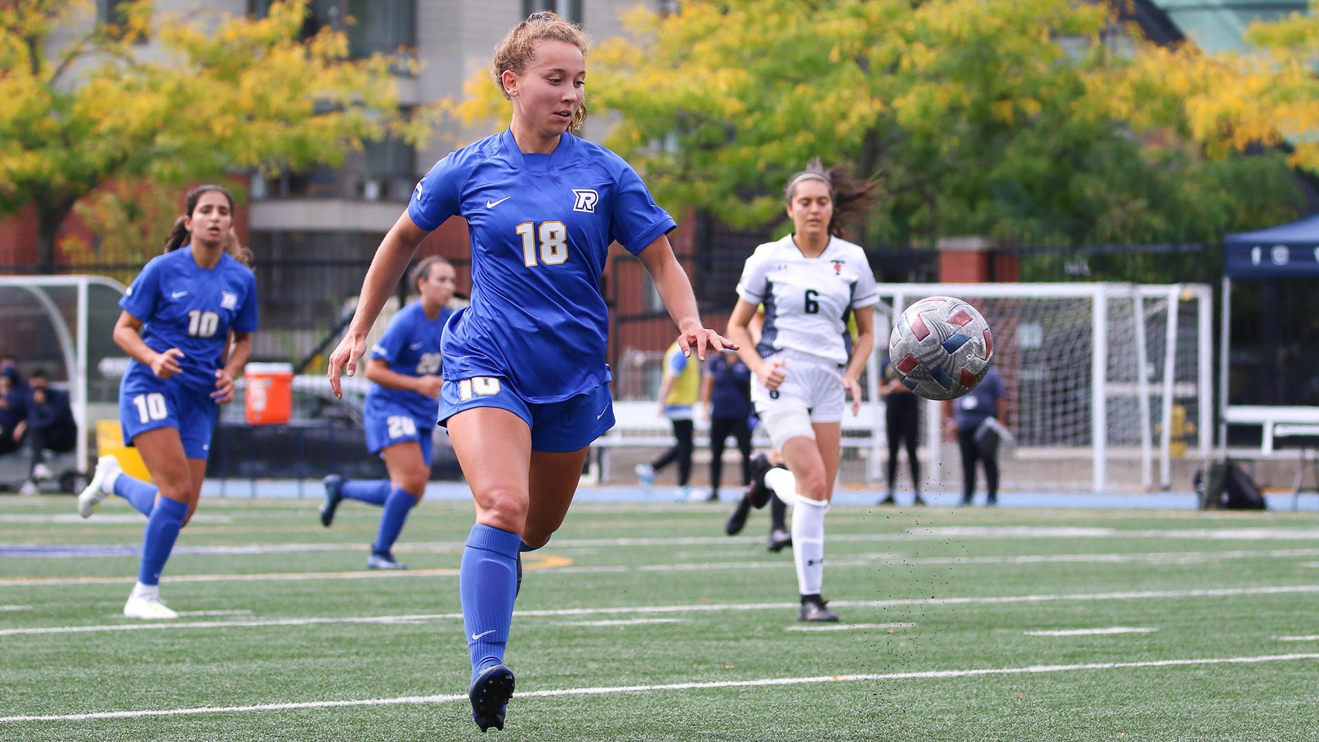 Lizzie Farsang - 2023 - Soccer (W) - TMU Athletics & Recreation