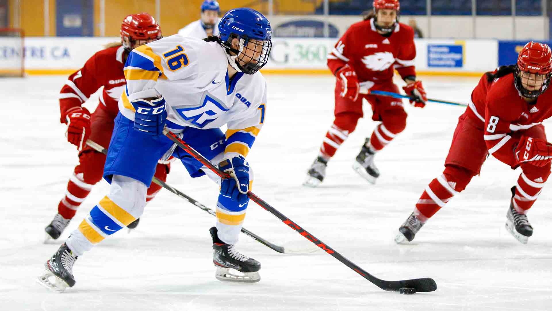 Dani Fox - 2022-23 - Hockey (W) - TMU Athletics & Recreation