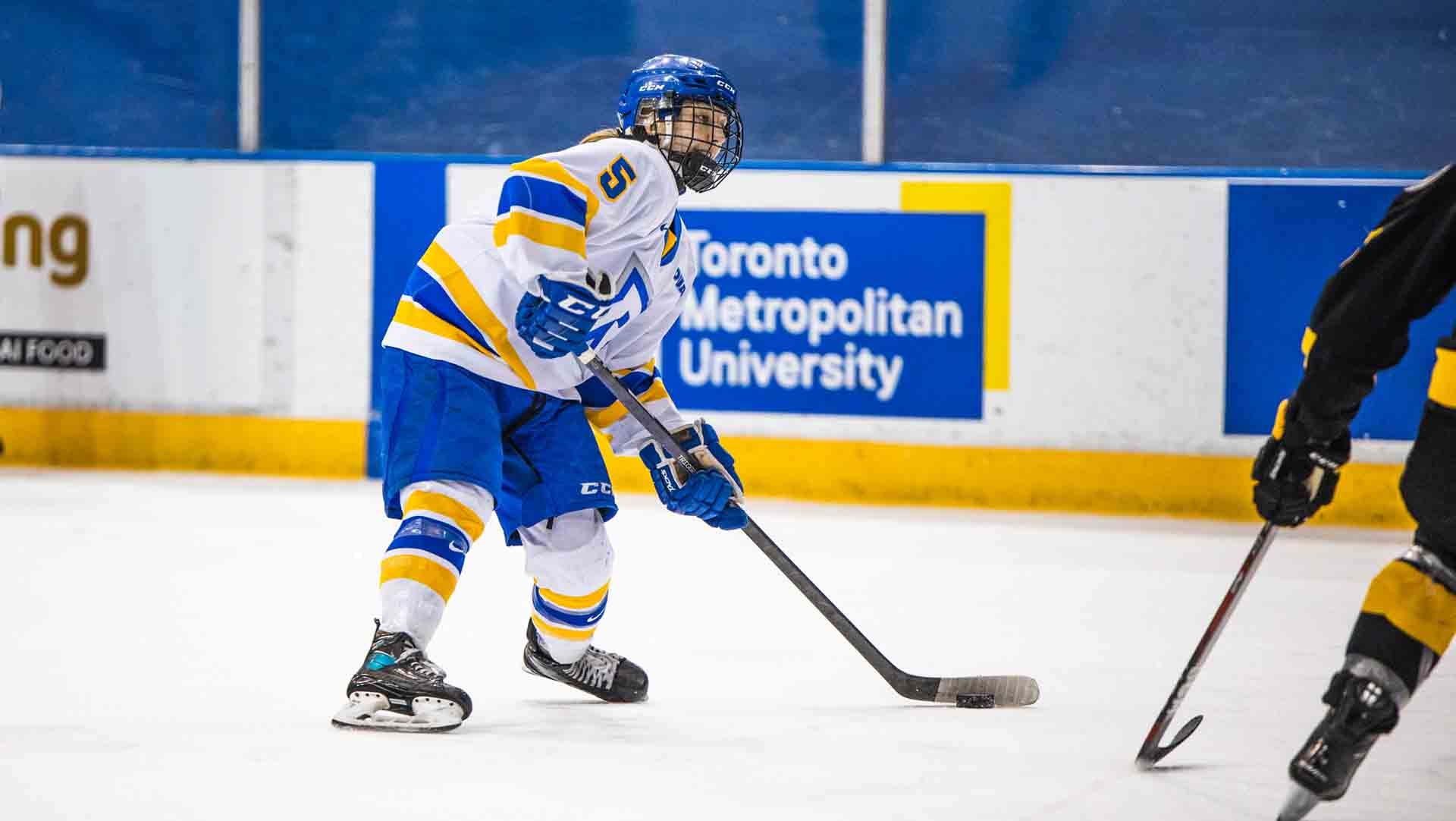 Tori Butler - 2023-24 - Hockey (W) - TMU Athletics & Recreation