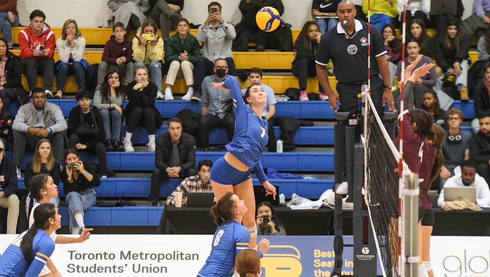 Julie Moore - 2022-23 - Volleyball (W) - TMU Athletics & Recreation