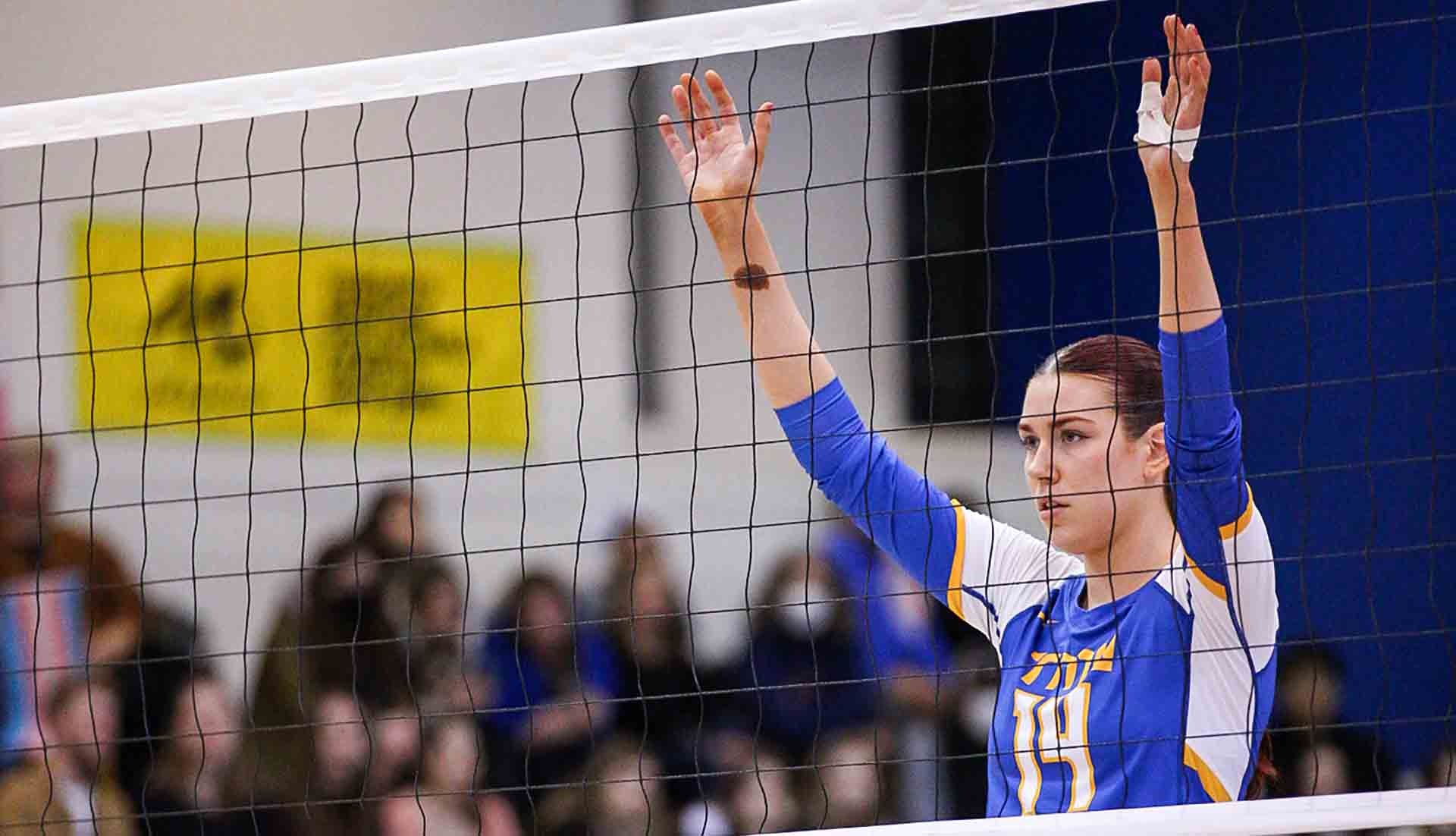 Bethany Smith - 2022-23 - Volleyball (W) - TMU Athletics & Recreation