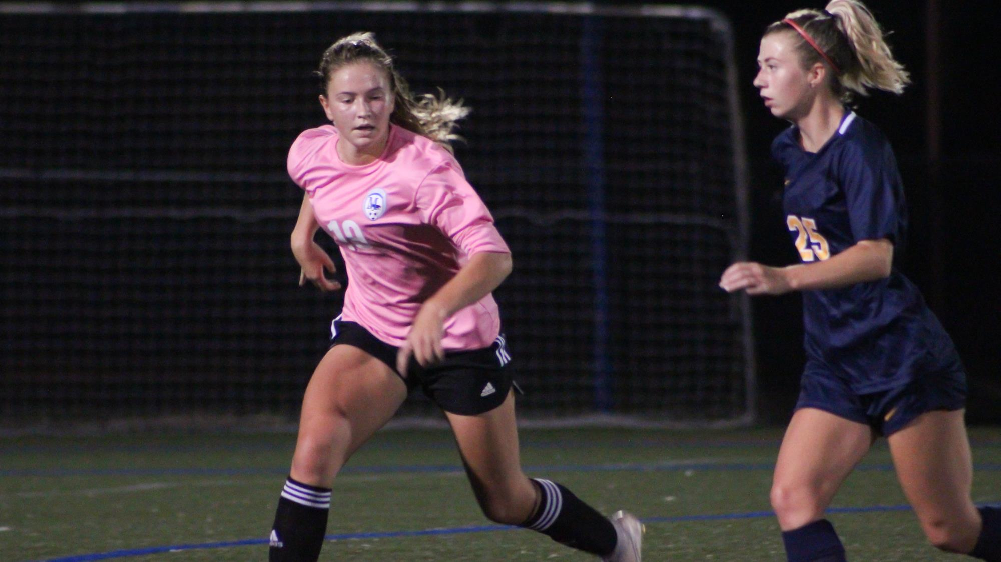 Abby Larson - 2023 - Women's Soccer - Marian University