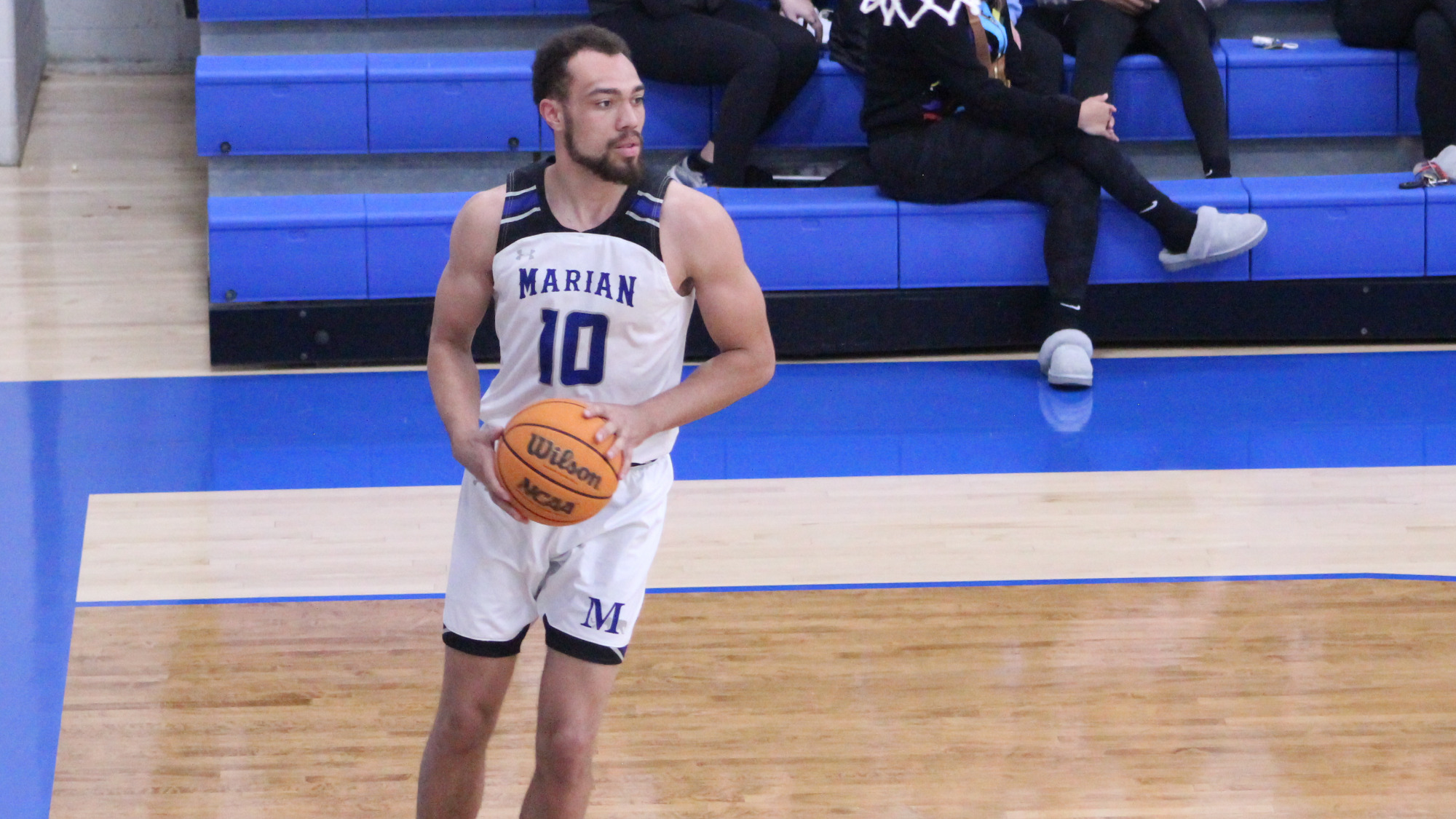 Jarrett Henderson - 2022-23 - Men's Basketball - Marian University