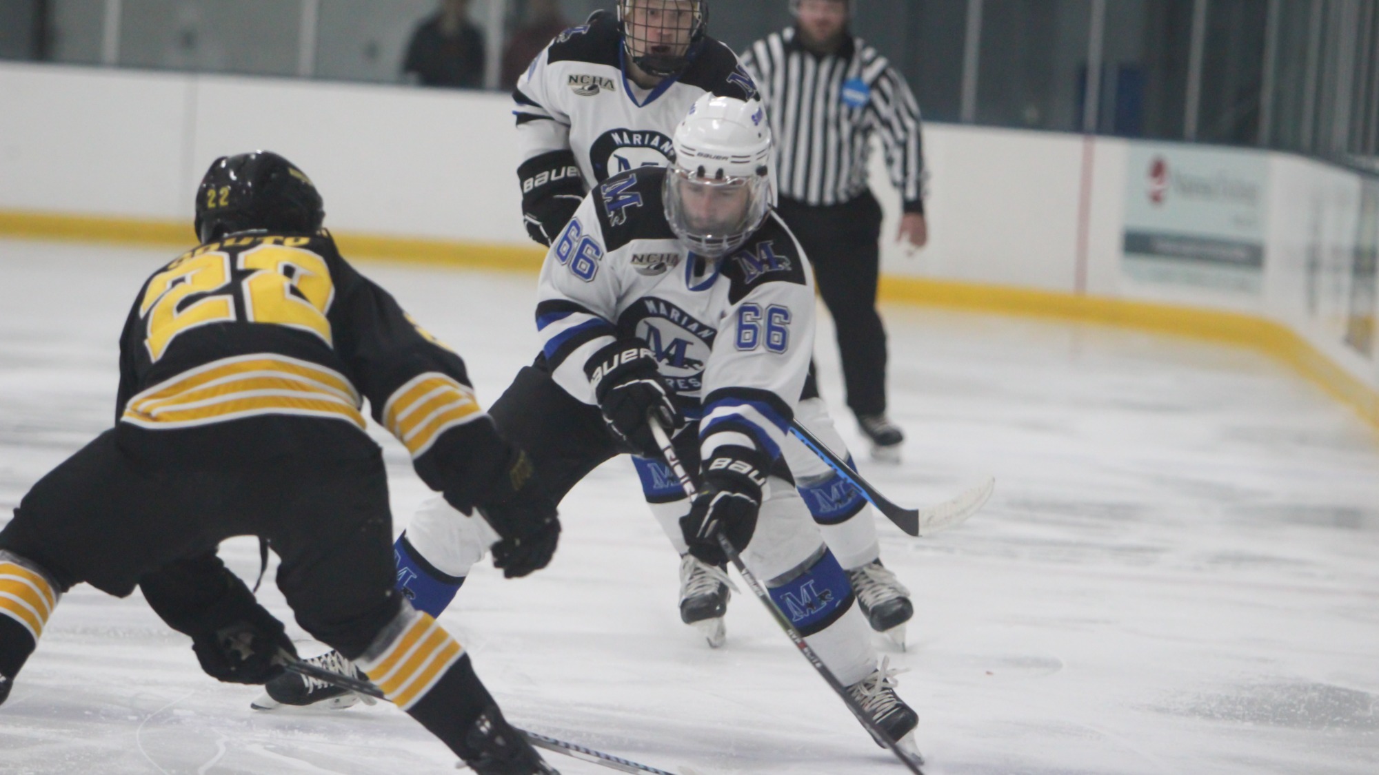 Late surge leads No. 2 Adrian past Sabre NCAA men's hockey - Marian ...