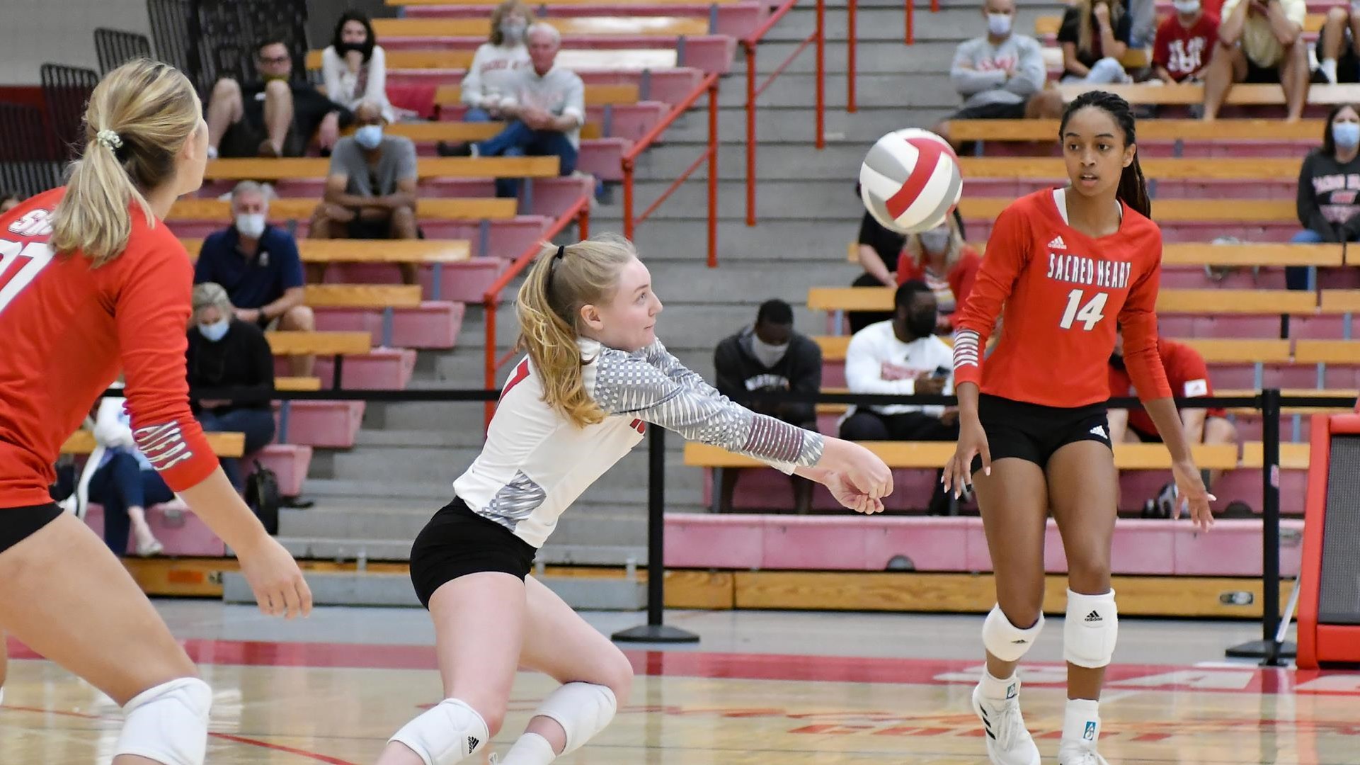 SHU Takes Care of SFU 3-1 - Sacred Heart University