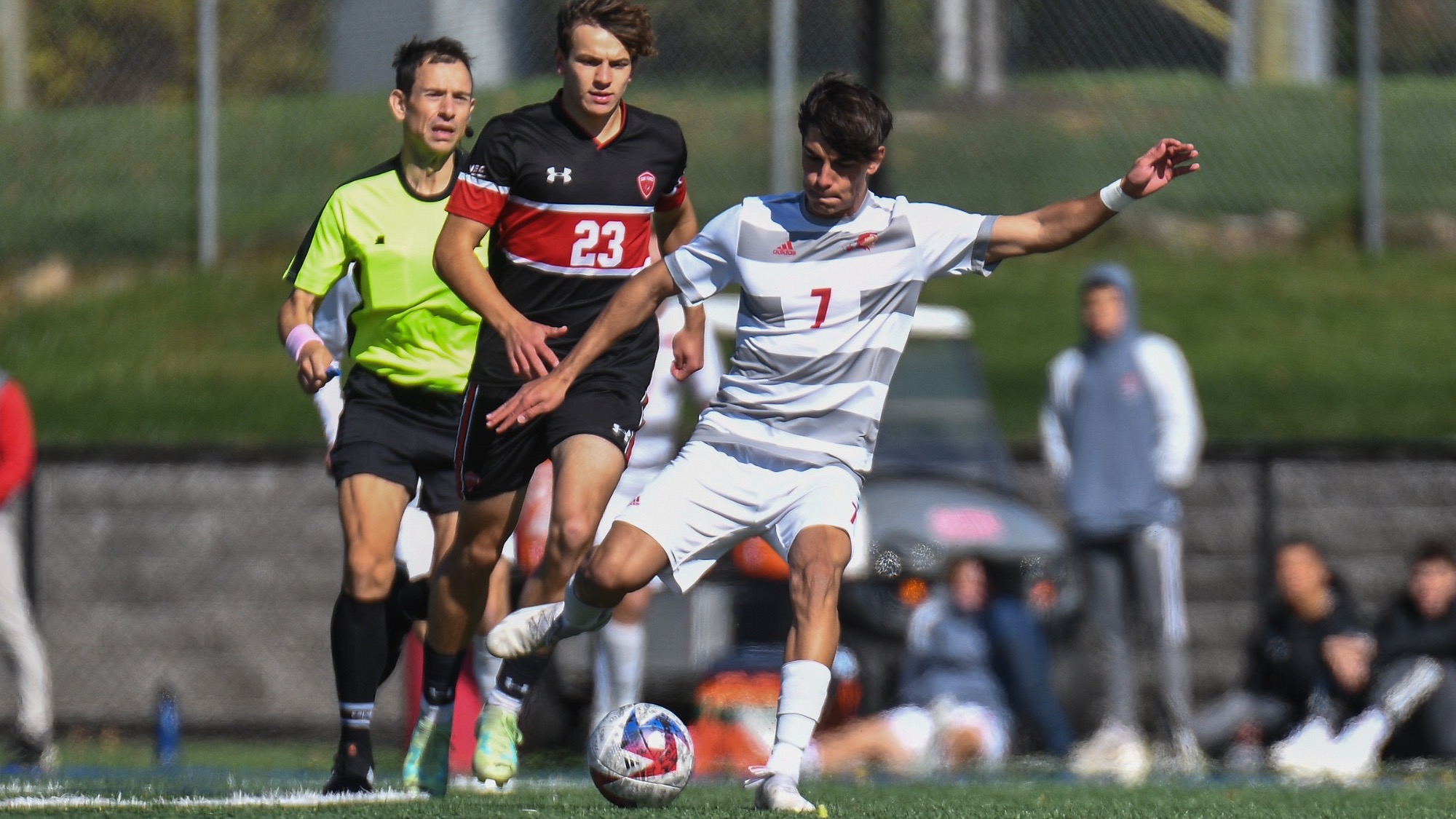 Pioneers Clinch Fourth Seed in NEC Tournament with Draw at Le Moyne ...