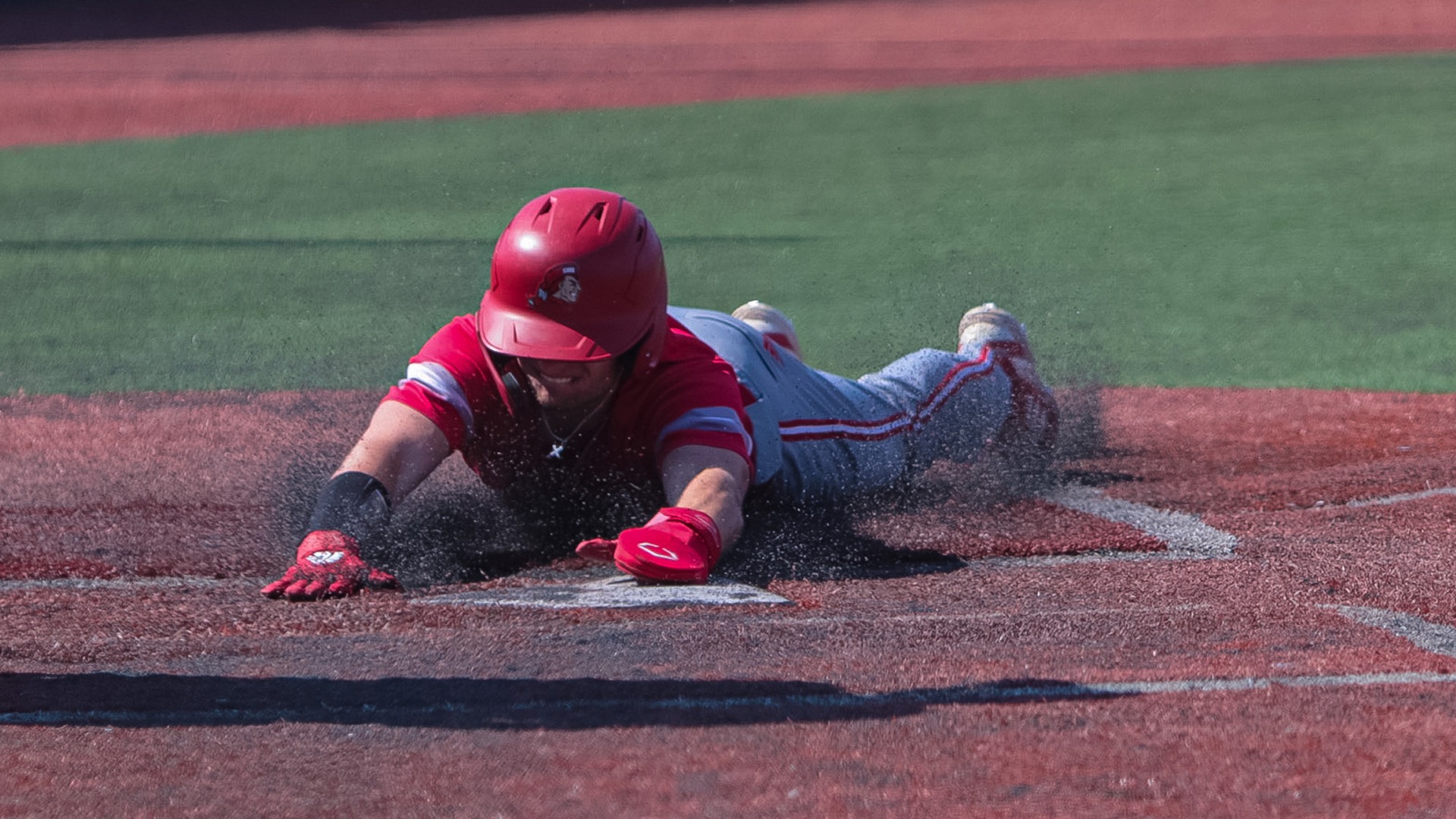 SHU Outlasts CCSU in Series Finale, 10-7 (11 inn.) - Sacred Heart ...
