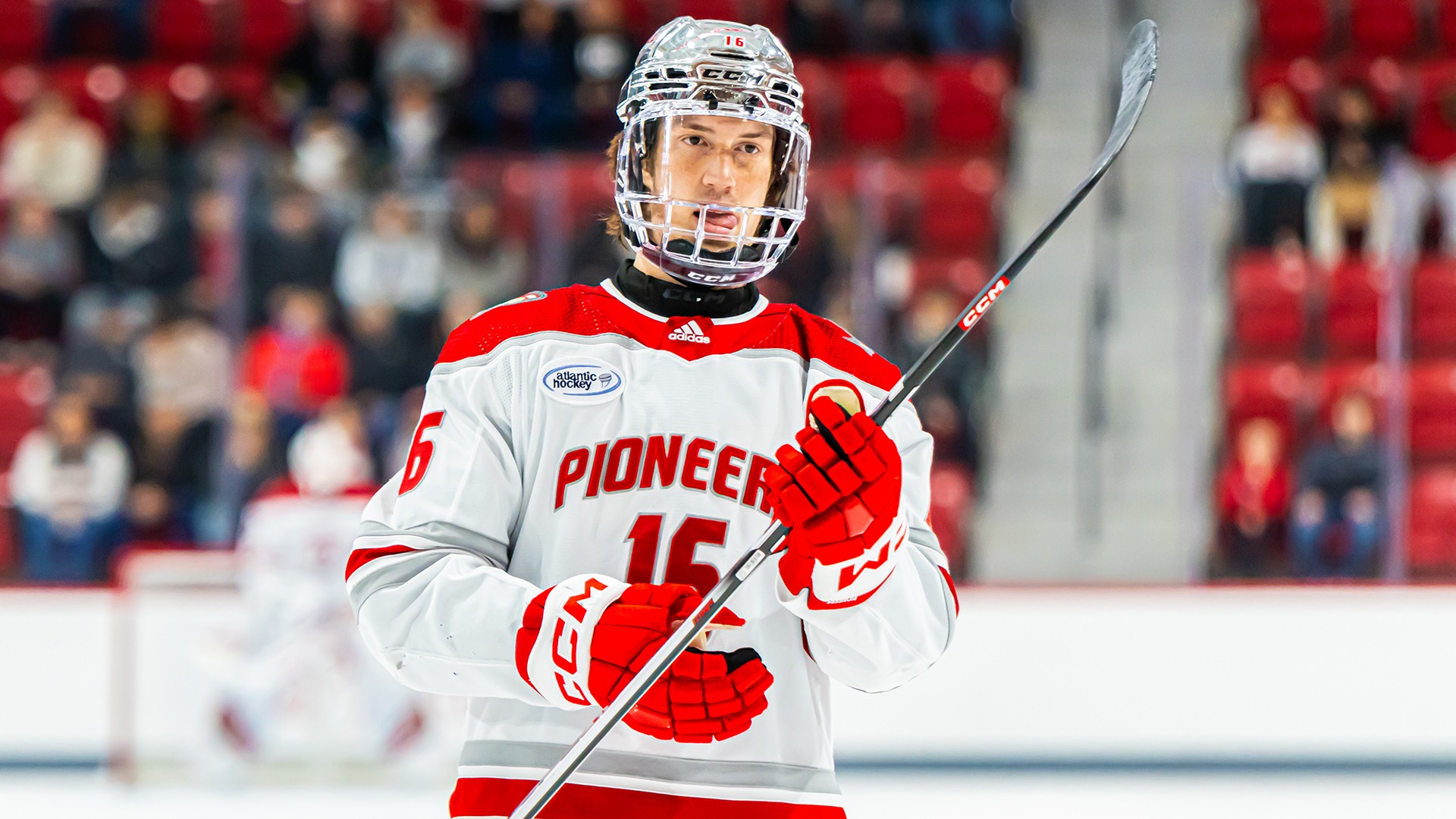 Dylan Robbins - 2023-24 - Men's Ice Hockey - Sacred Heart University