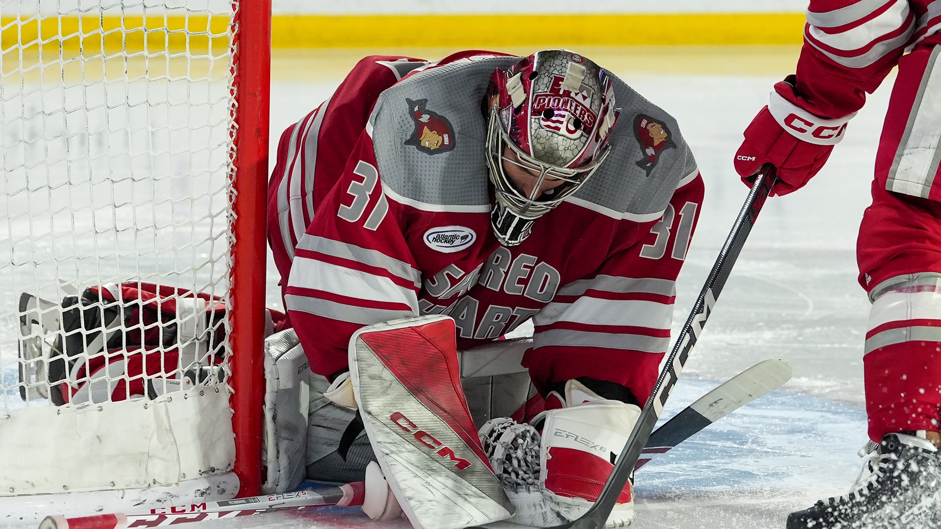 Justin Robbins - 2023-24 - Men's Ice Hockey - Sacred Heart University