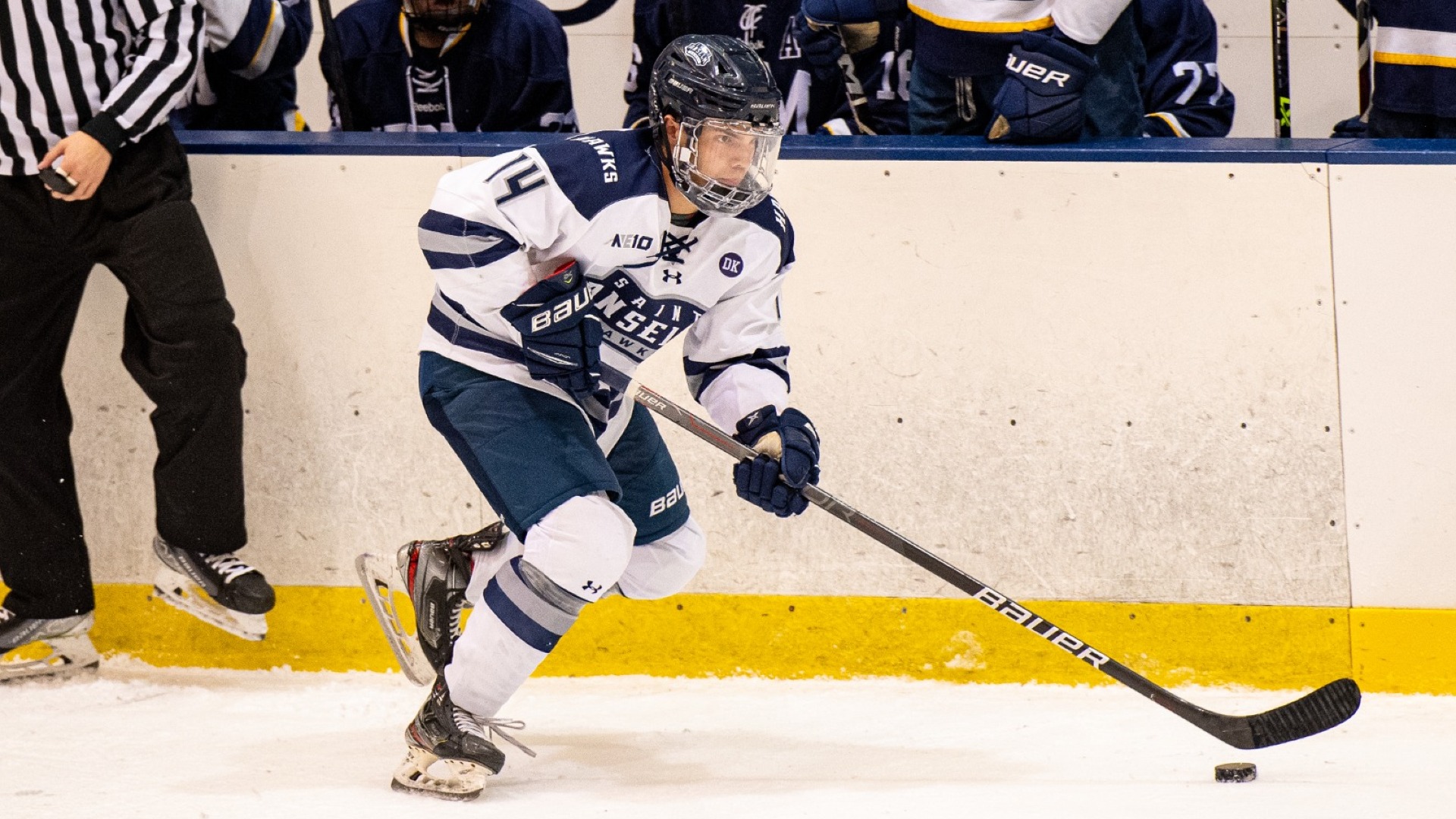 Men's ice hockey soars to 6-1 win over Southern N.H. - Saint Anselm College
