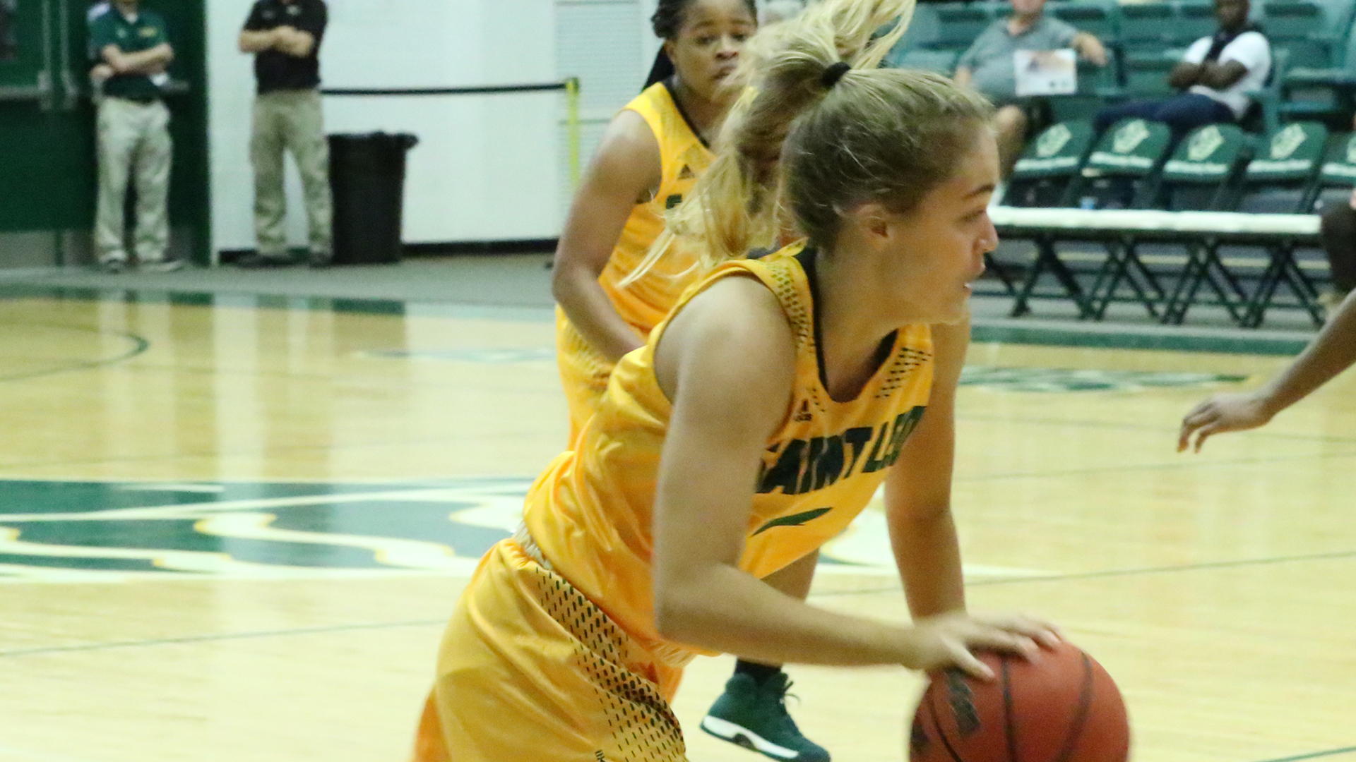 Brandi Bain - Women's Basketball - Saint Leo University Athletics