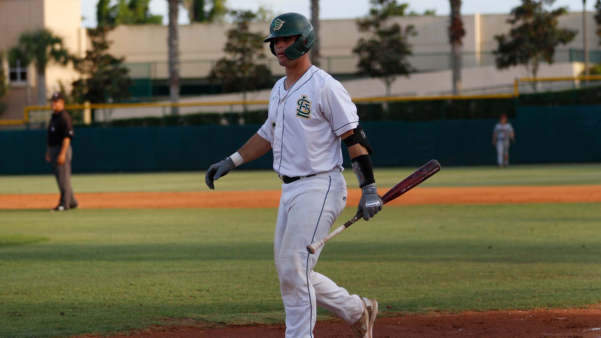 Lions Fall On Friday Night To Eckerd - Saint Leo University Athletics