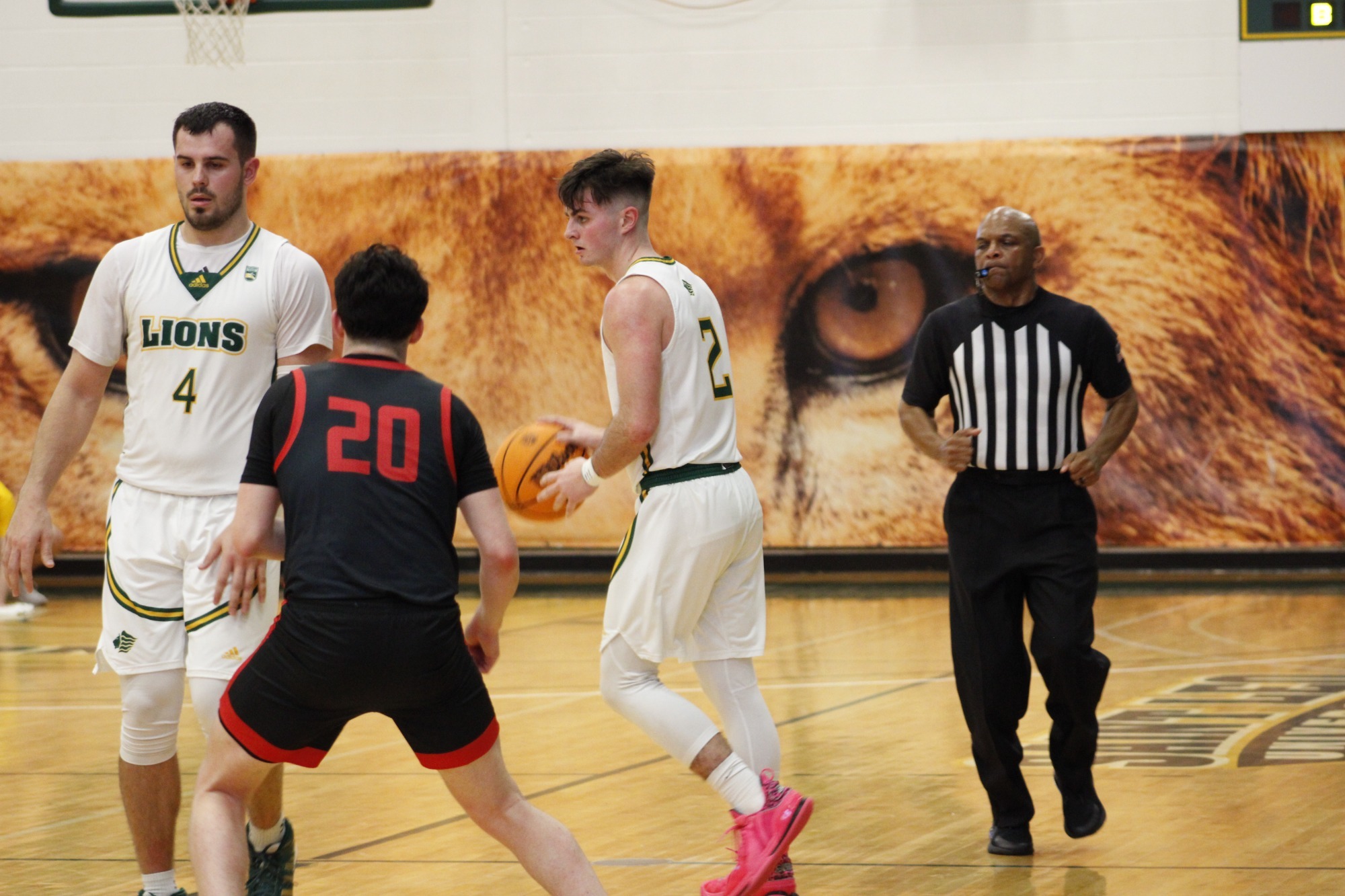 #2/#2 Sharks Outlast Lions - Saint Leo University Athletics