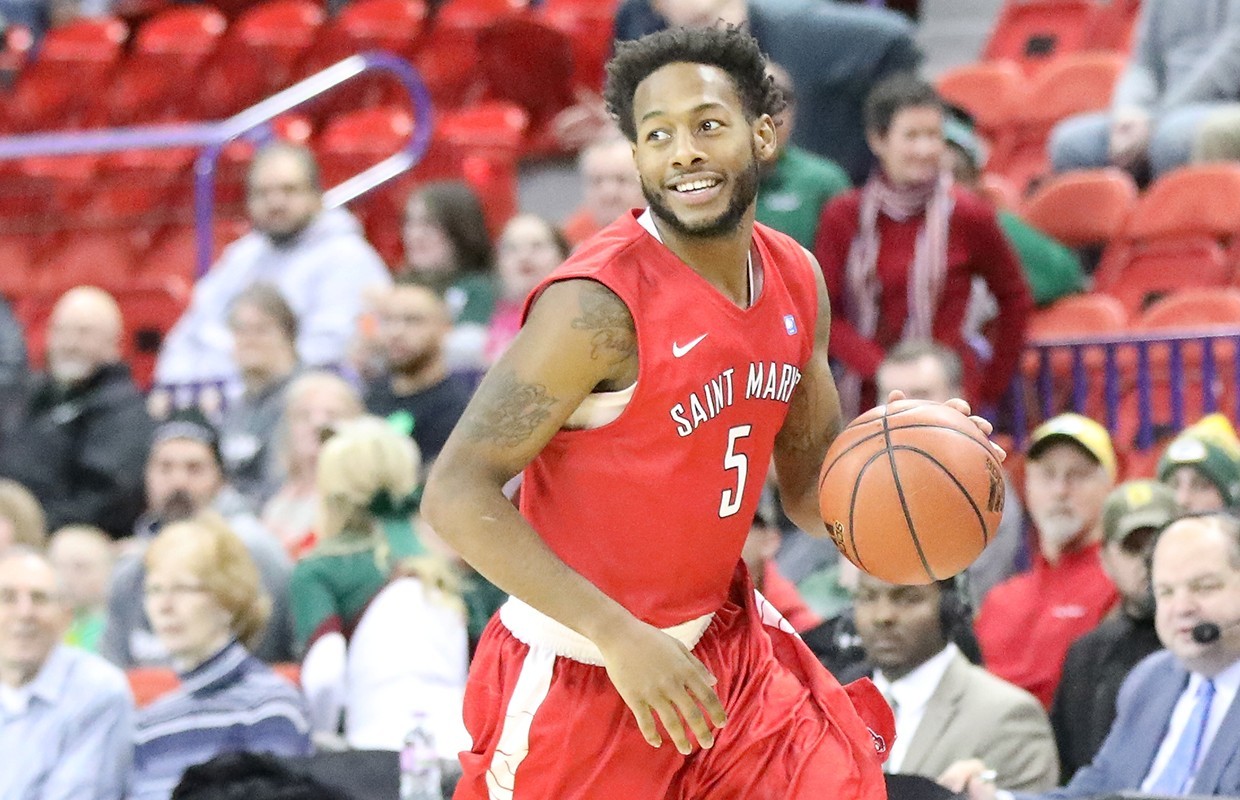 Quashingm Smith-Pugh - Men's Basketball - Saint Mary's University of ...