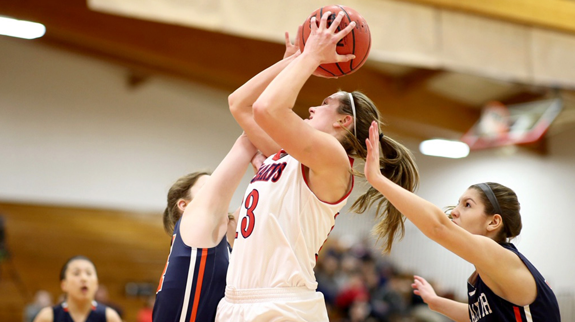 Brandi Blattner - Women's Basketball - Saint Mary's University of ...