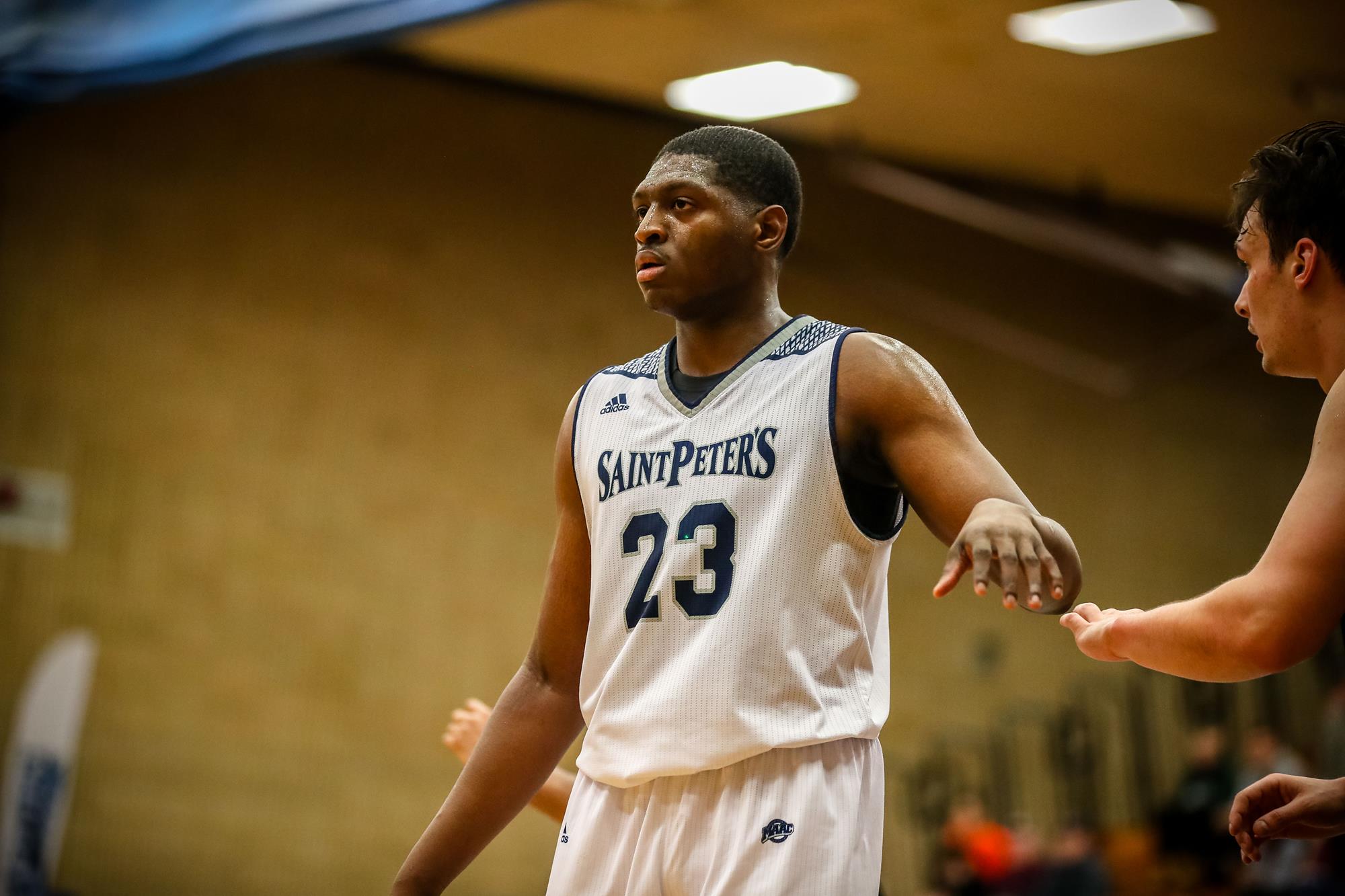 Samuel Idowu - Men's Basketball - Saint Peter's University Athletics