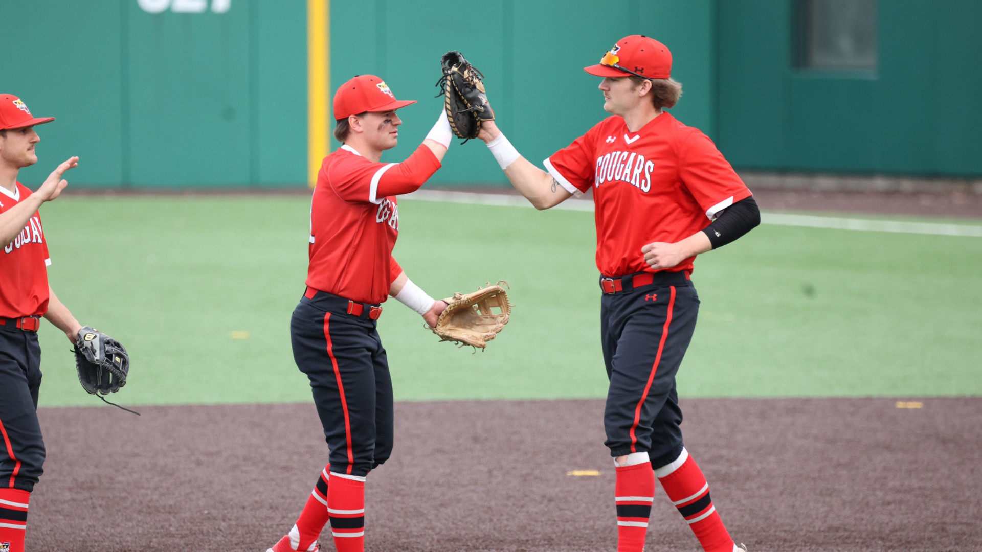 SXU Baseball Takes Series from Miami-Hamilton - Saint Xavier University