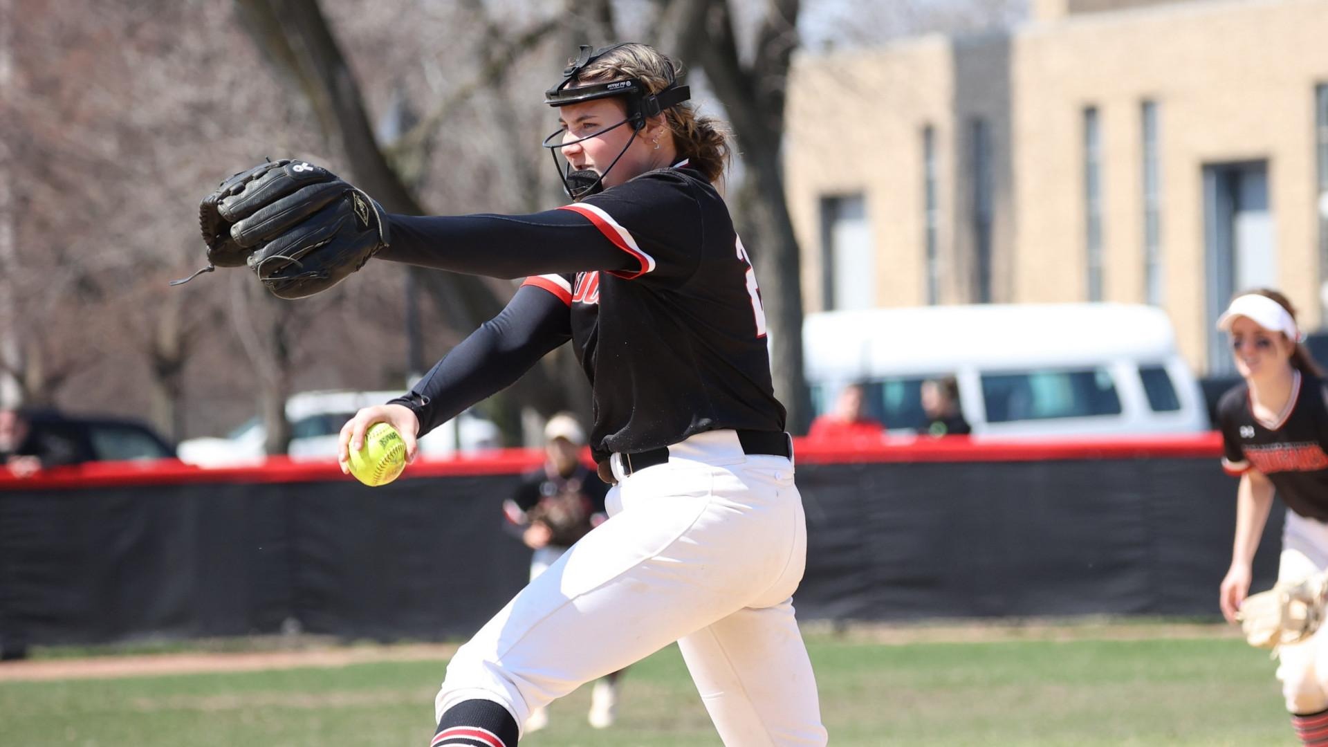 Laila Summers - 2024 - Softball - Saint Xavier University