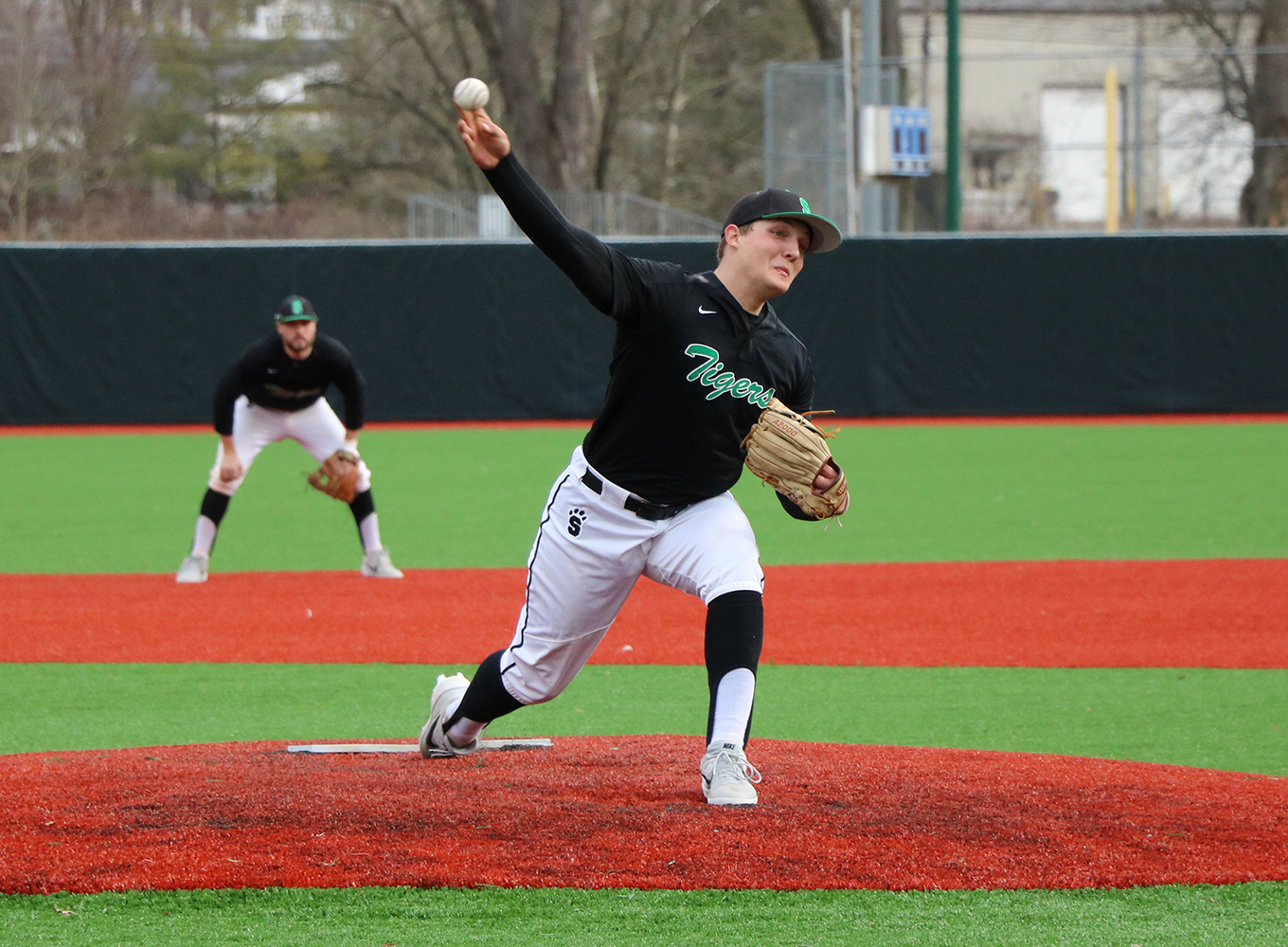 Tigers Roll Lincoln Twice - Salem University Athletics