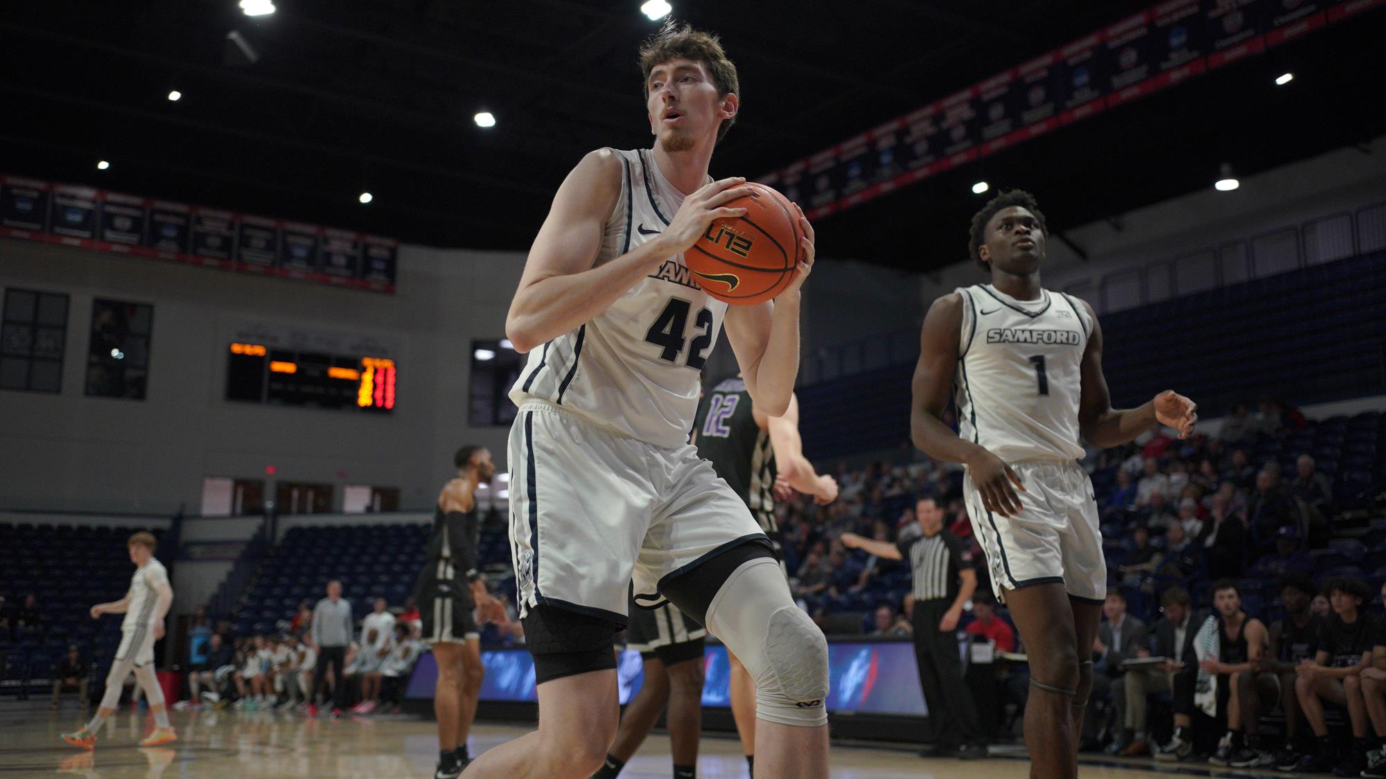 Jacob Tryon - Men's Basketball - Samford University Athletics