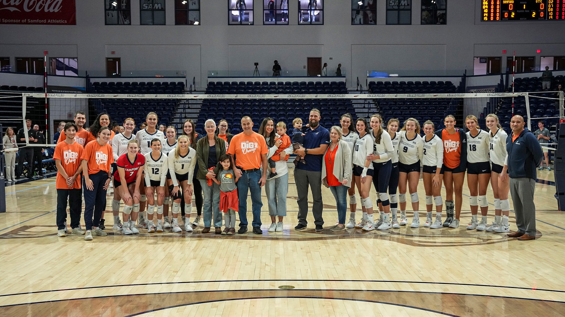 Volleyball Sweeps Chattanooga on Dig Orange Night - Samford University Athletics