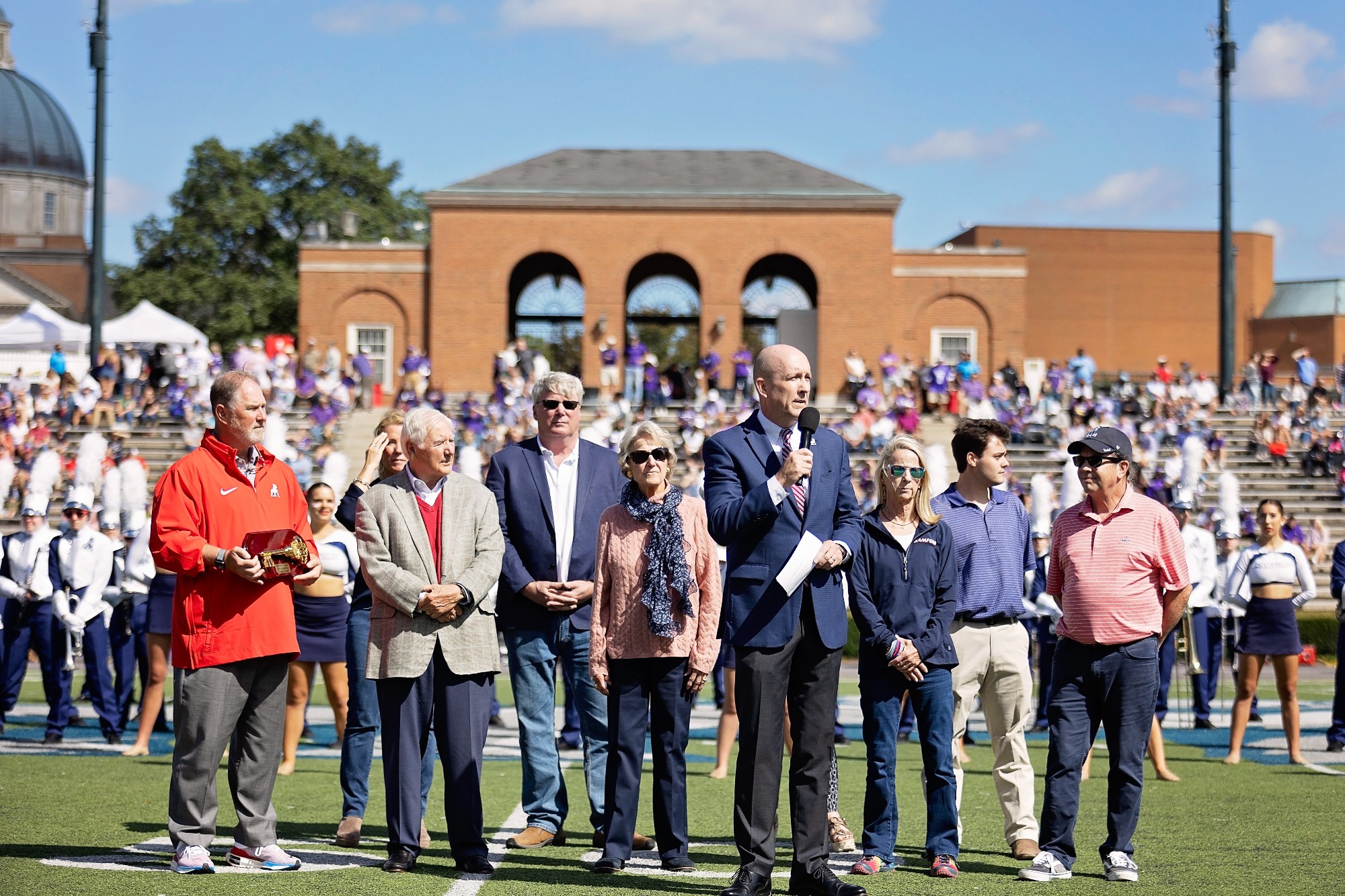 Samford Renames Stadium In Honor Of Pete Hanna; Samford Falls In ...