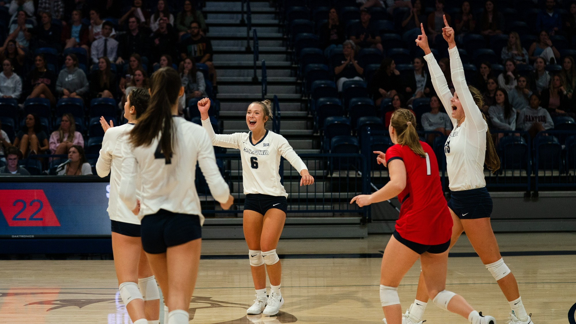 Volleyball Sweeps Chattanooga On The Road - Samford University Athletics